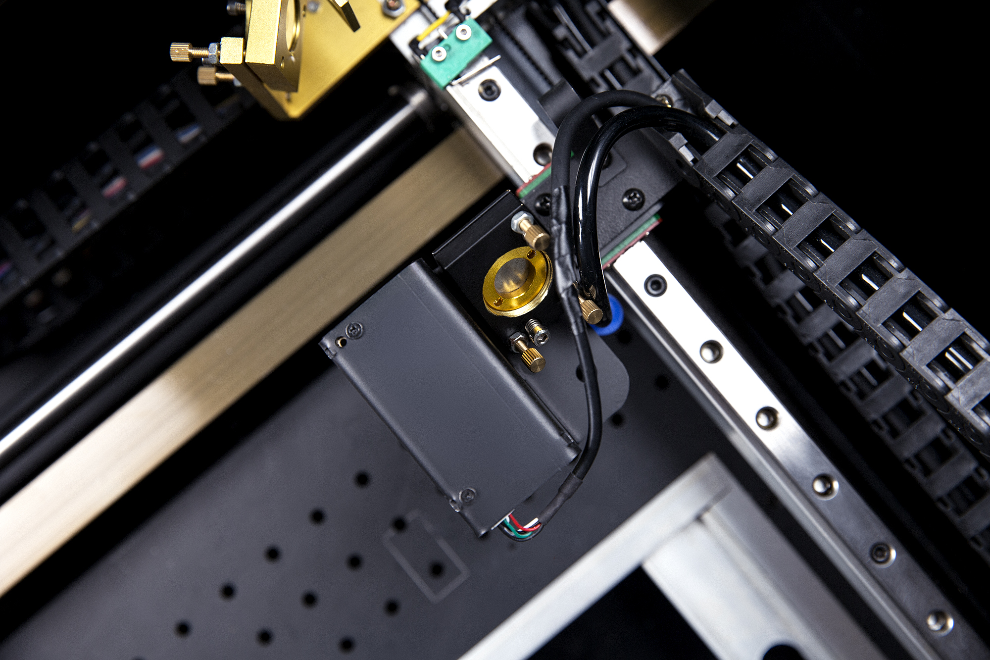 Guide For Choosing The Right Laser Cutter | FLUX Official: Smart Laser ...